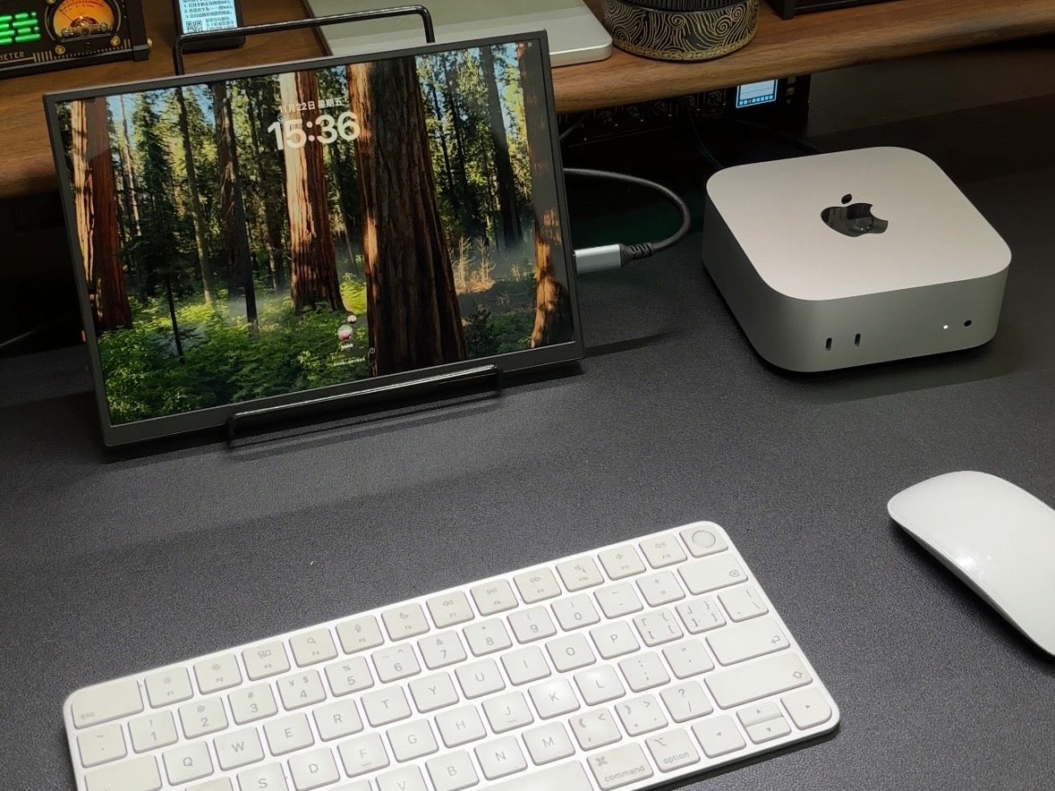 New Mac mini M4: More efficient when used with a portable monitor ...